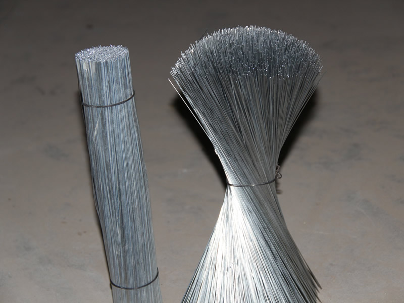 Cut wire used in binding up construction materials or other items.